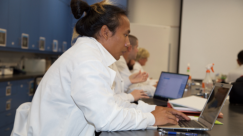 Meeting a need in biomanufacturing - Community College Daily