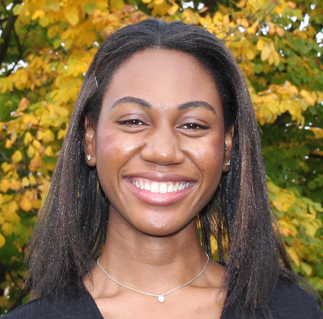 Diamond Smith - Community College Daily