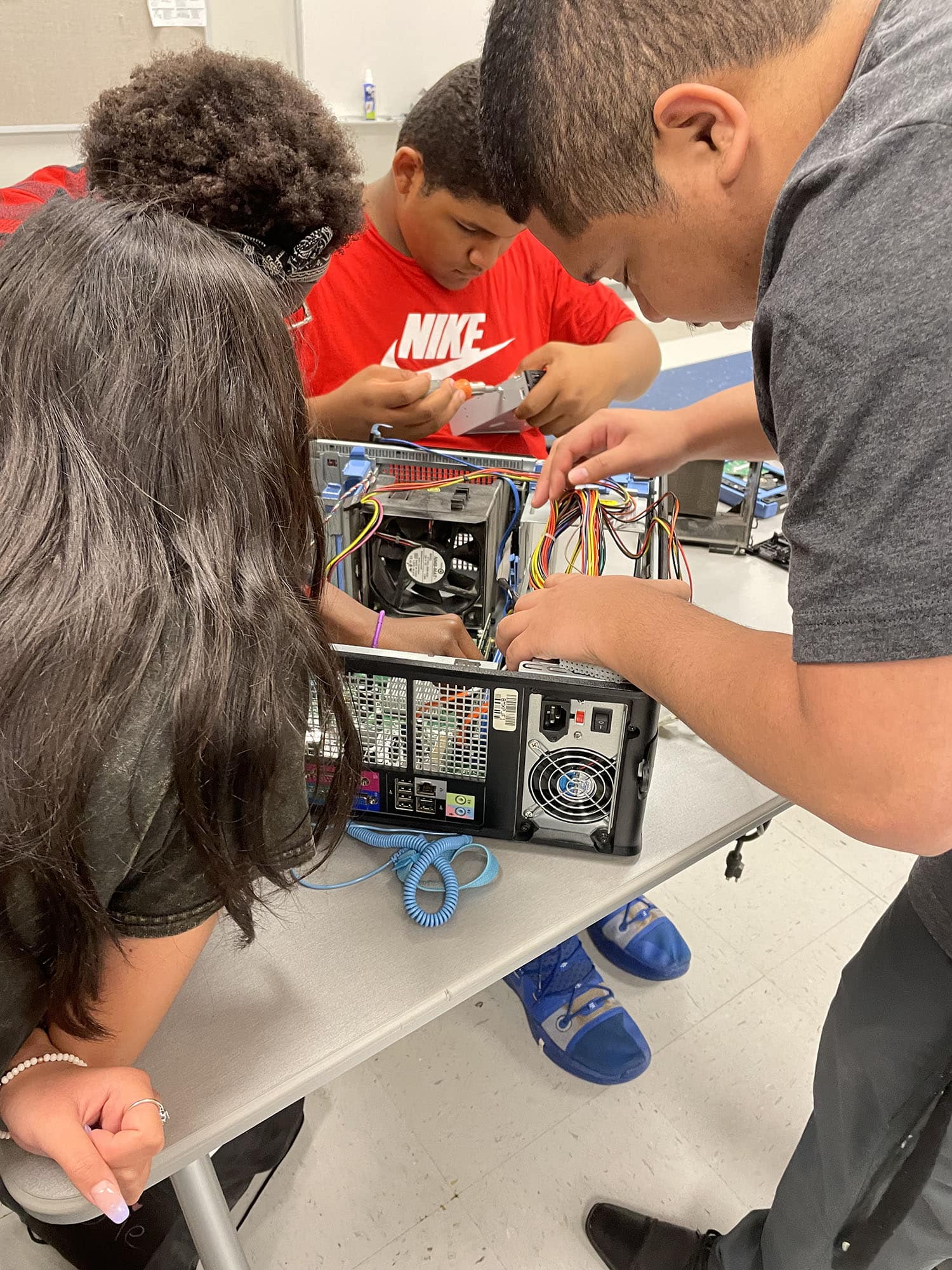 Partnering with industry, paving the way - Community College Daily